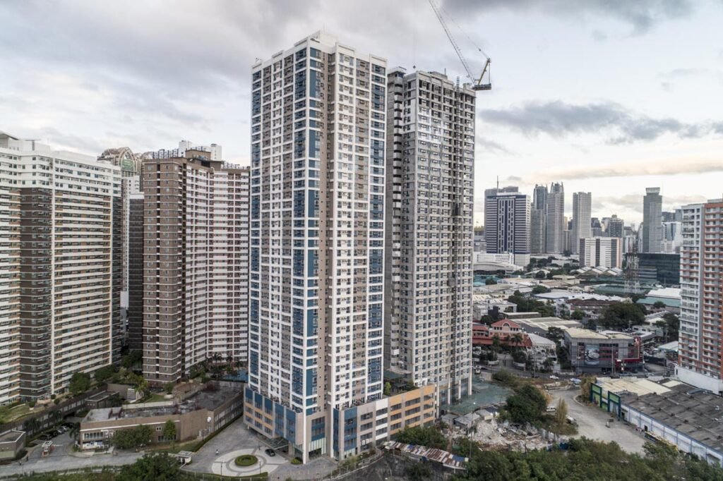 RLC Properties in Mandaluyong City | PH Property Pro